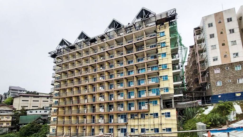 Moldex Residences Baguio – Carezza Building: Ongoing finishing works at ...